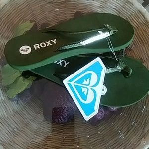 Roxy | Shoes | Roxy Sandals | Poshmark